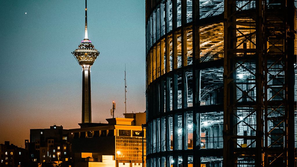 زیباترین ساختمان‌های مدرن تهران | کیلیدمگ